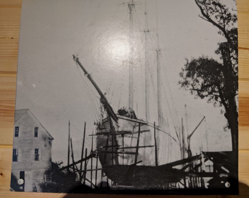 2019 New Brunswick - part 15, St. Martins: a ship building town ...